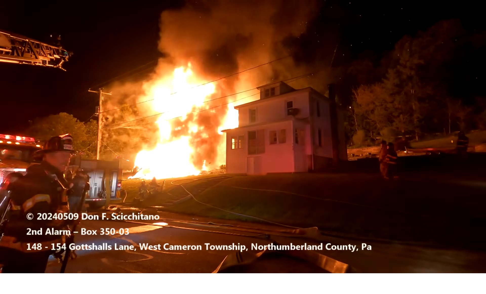 Video: 2-alarm house fire with collapse in Pennsylvania - Statter911
